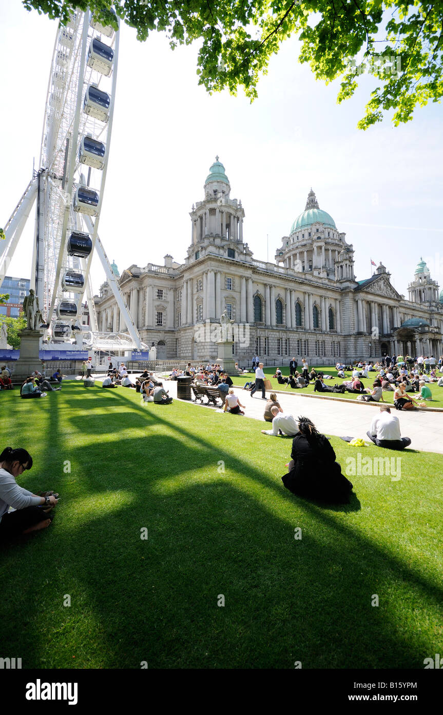 Big crowd hall hi-res stock photography and images - Alamy