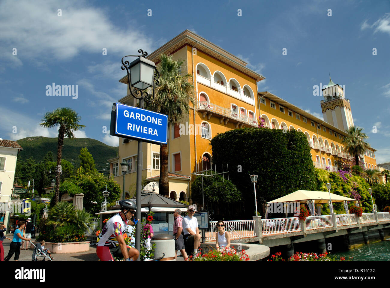 Gardone Riviera on Lake Garda Stock Photo - Alamy