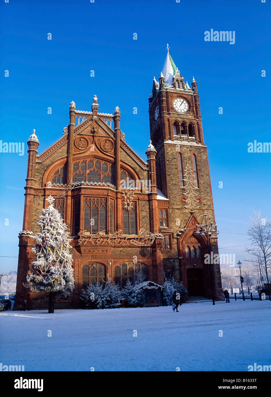 Derry town hall hi-res stock photography and images - Alamy