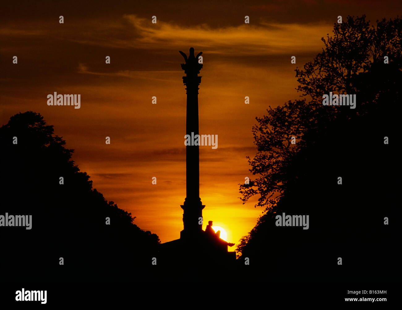 The Phoenix Monument in Phoenix Park, Dublin, Ireland Stock Photo - Alamy