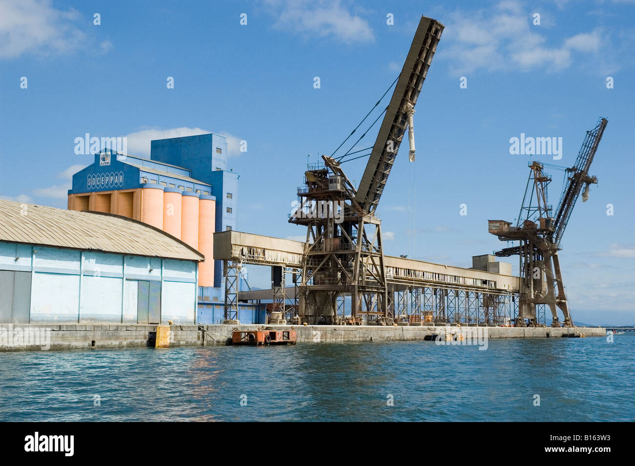 Port of Paranaguá Stock Photo - Alamy