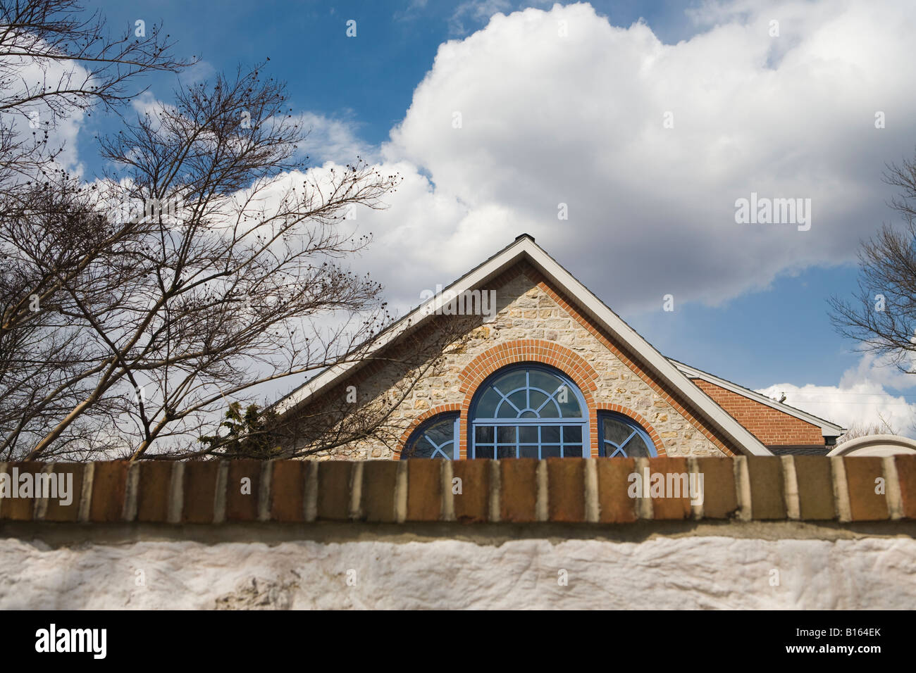 Side view of a house Stock Photo - Alamy
