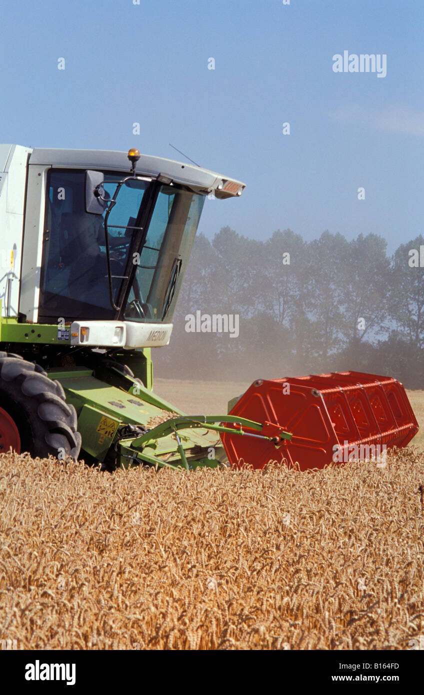 Moisson harvest hi-res stock photography and images - Alamy