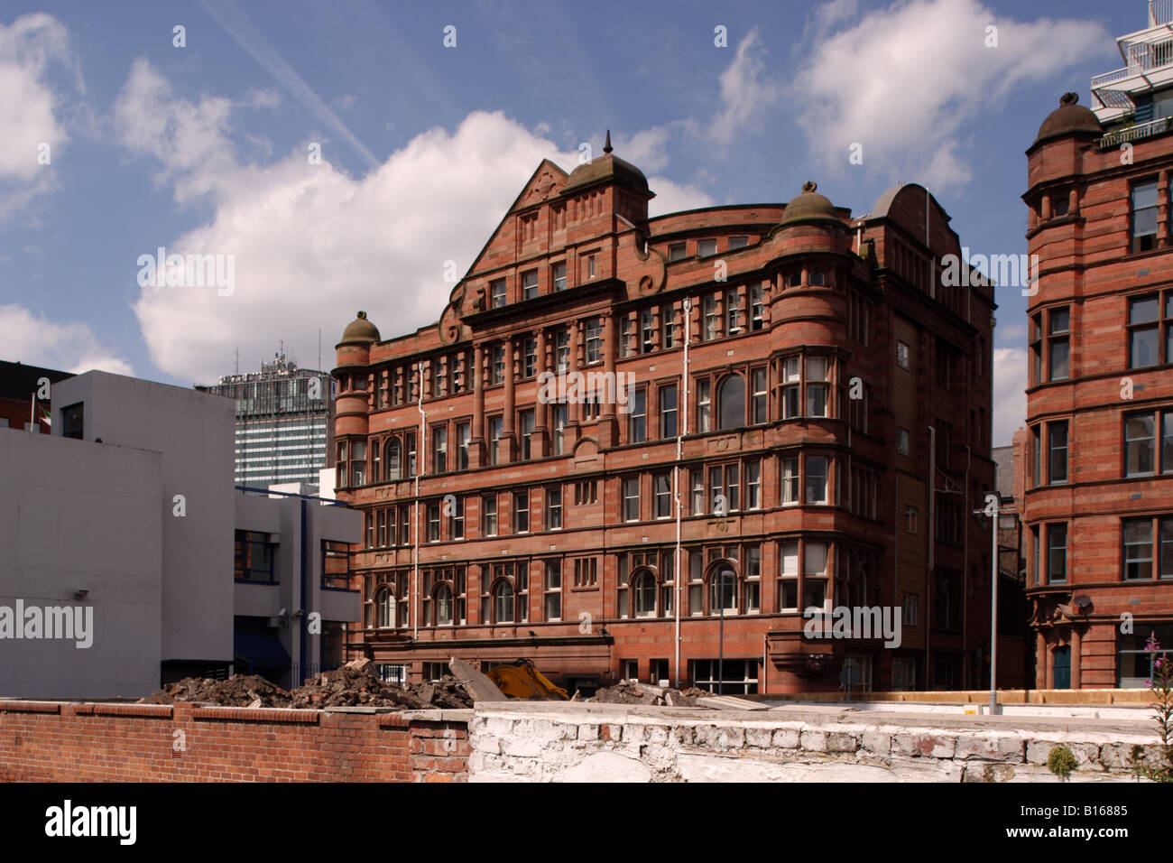 Building manchester terracotta High Resolution Stock Photography and ...