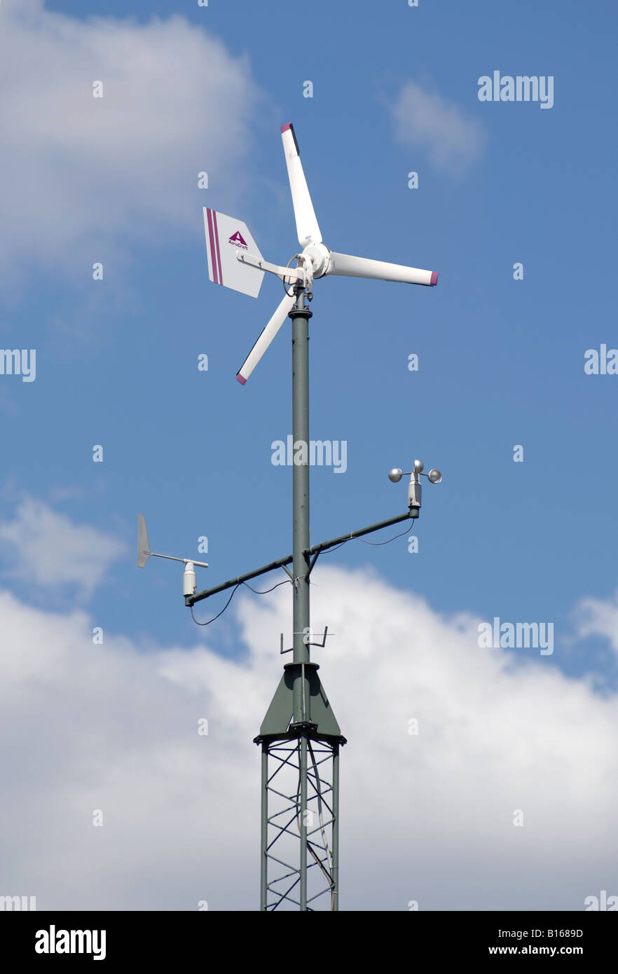 Wind speed meter hi-res stock photography and images - Alamy