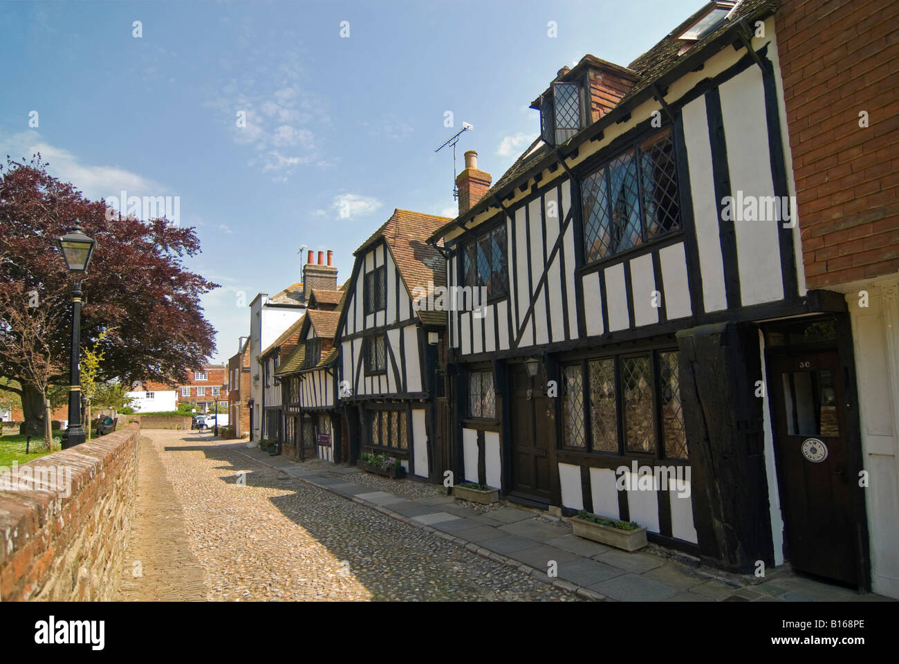 Rye sussex tudor houses hi-res stock photography and images - Alamy