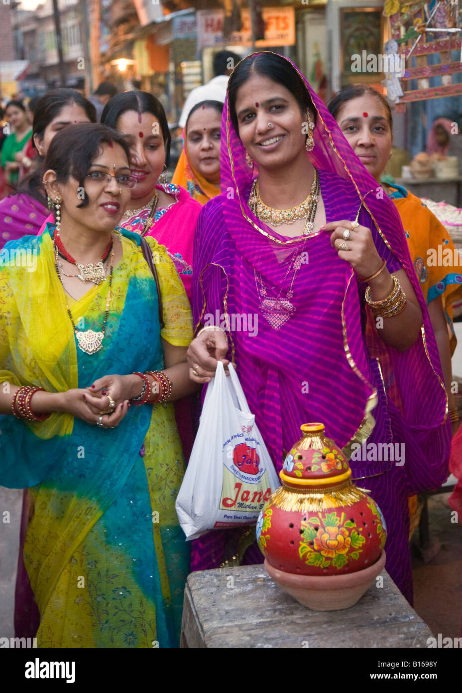 Gangur festival hi-res stock photography and images - Alamy