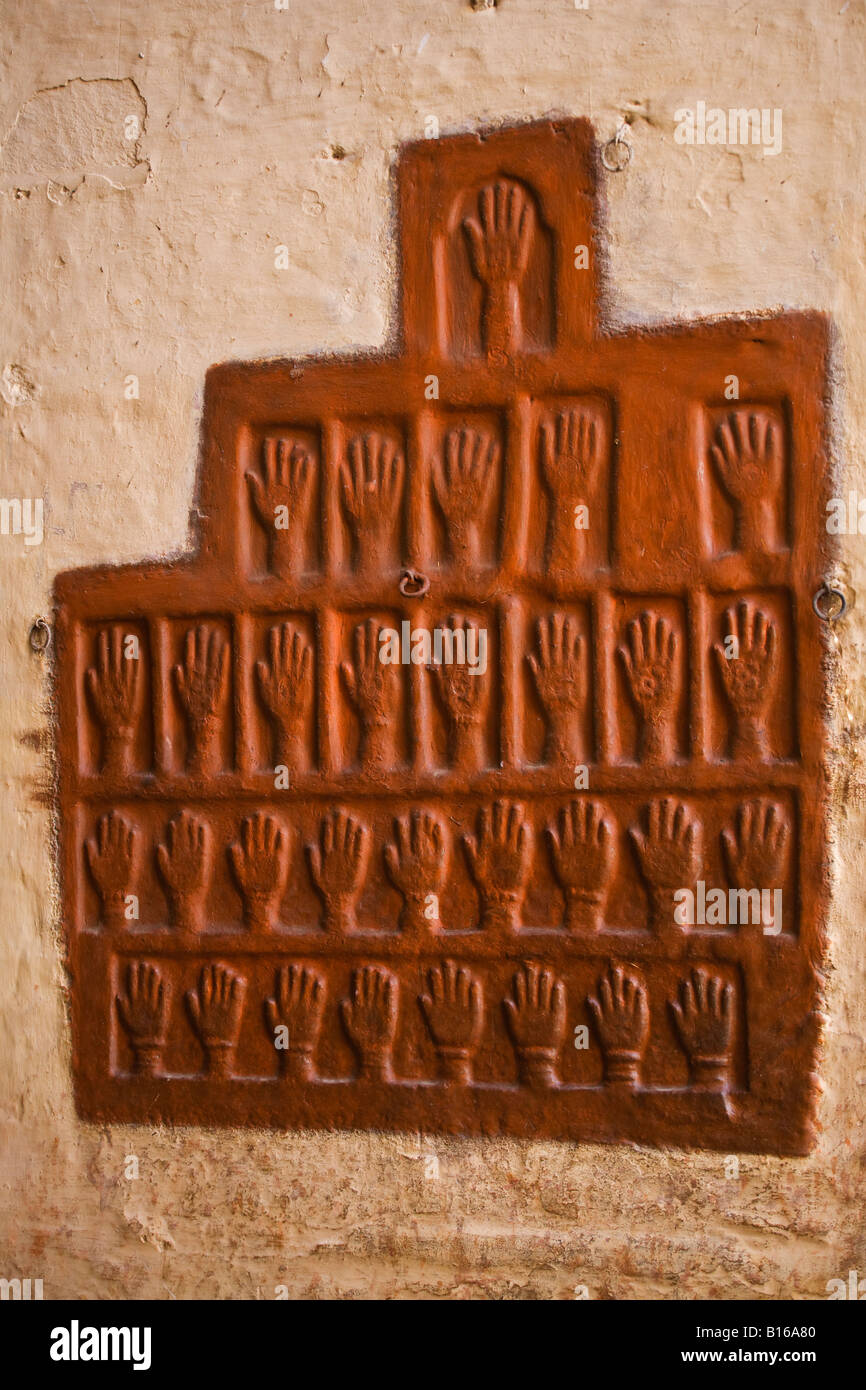 Indian sati hi-res stock photography and images - Alamy