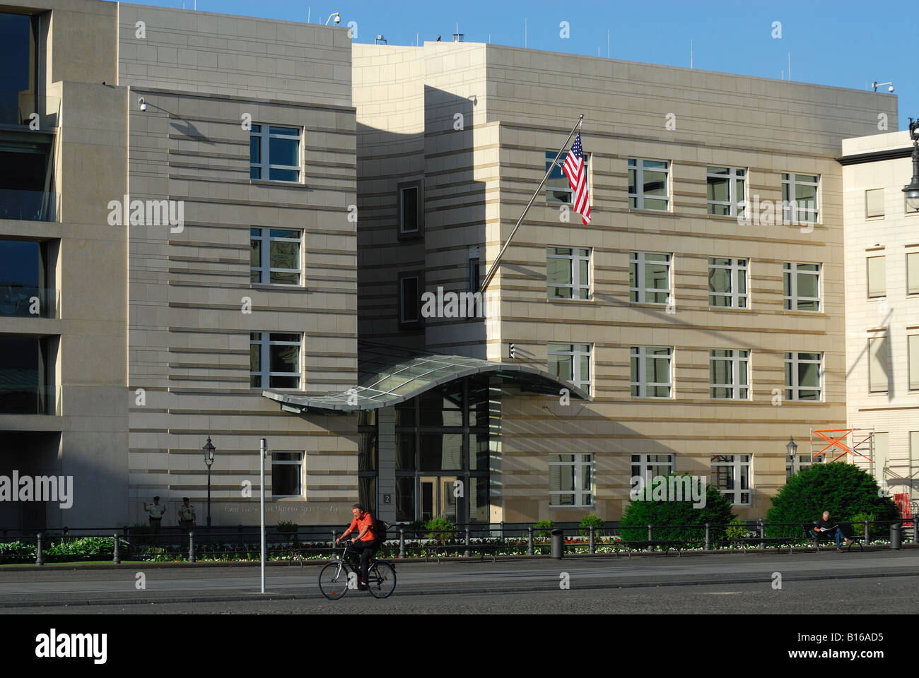 American Embassy In Berlin Germany Stock Photos & American Embassy In ...