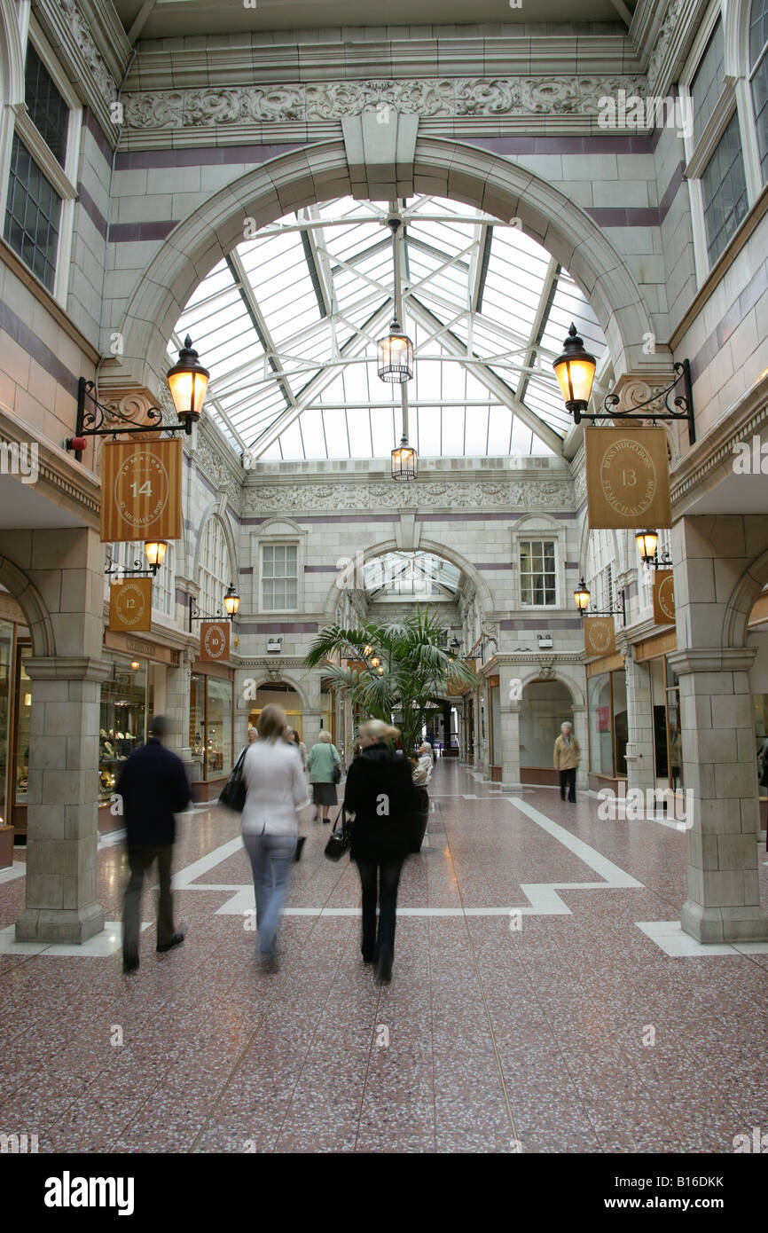 City of Chester, England. Saint Michael’s Row and shopping arcade ...