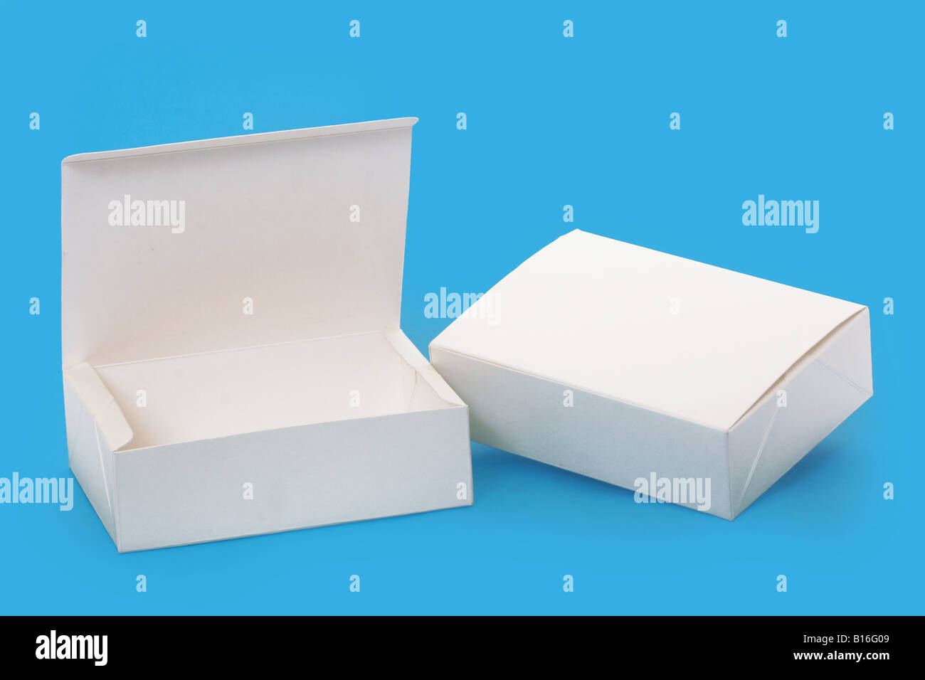 PLAIN BLANK BOXS Stock Photo - Alamy