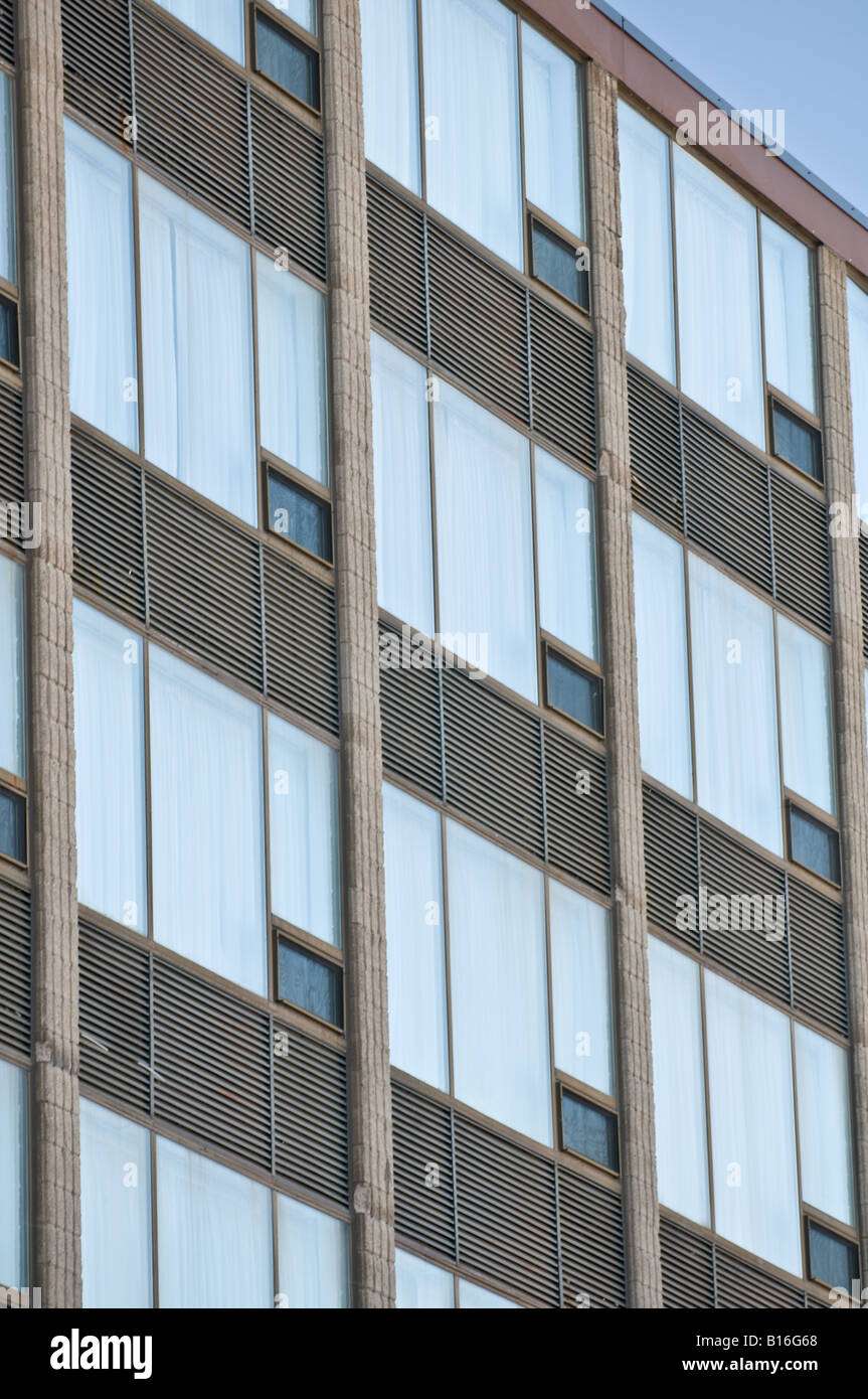 Building with lots of windows hi-res stock photography and images - Alamy