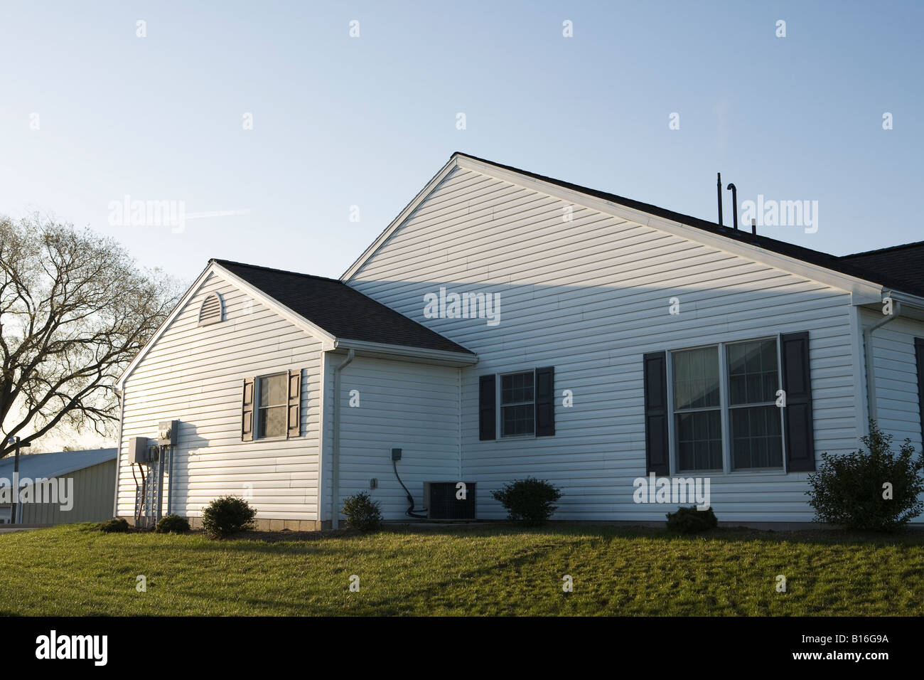 Side view of a house Stock Photo - Alamy