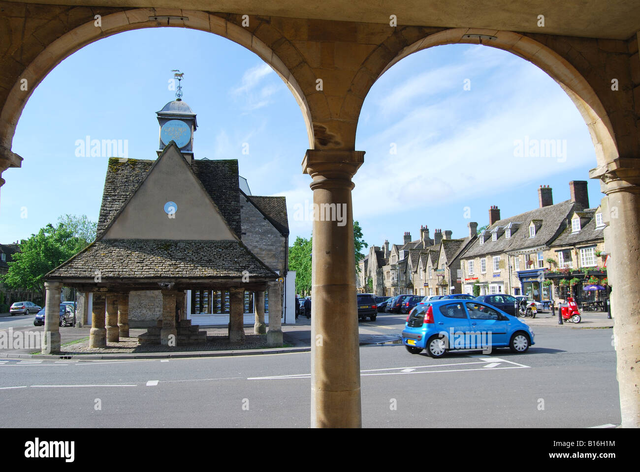 Medieval Buttercross, Market Square, Witney, Oxfordshire, England ...