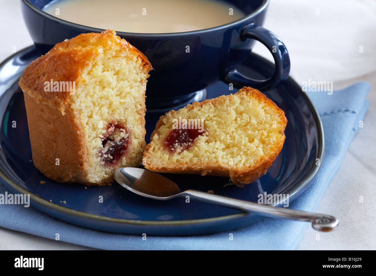 Tea and cake Stock Photo - Alamy