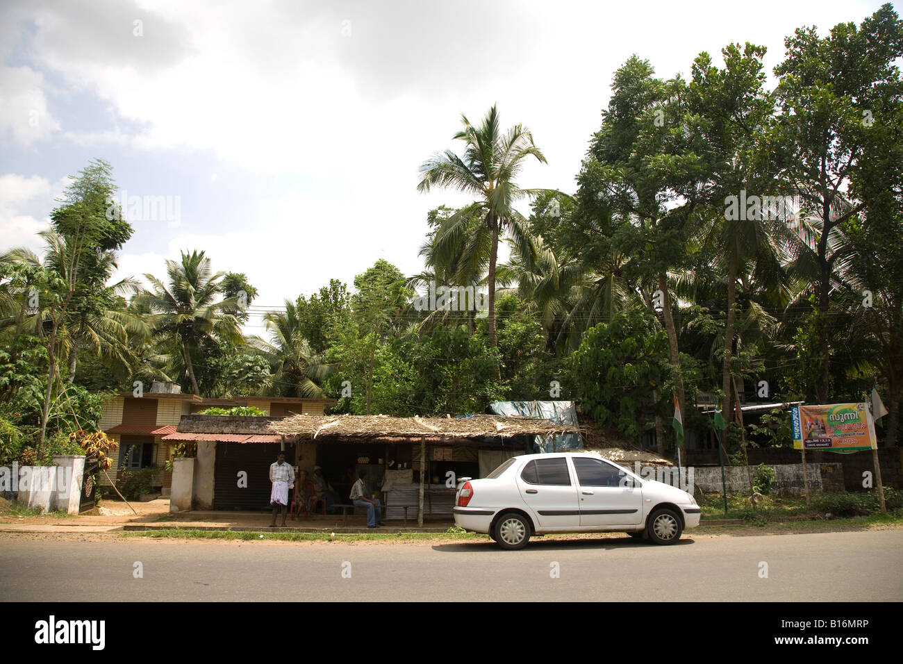 Tea stalls india hi-res stock photography and images - Alamy
