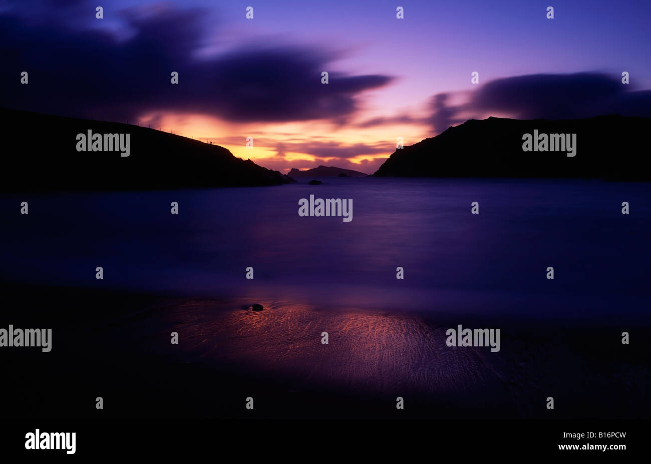 Clogher Beach at sunset, Dingle Peninsula, Co Kerry, Ireland Stock ...