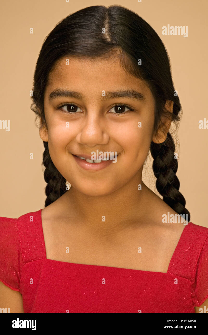 Hispanic features hi-res stock photography and images - Alamy