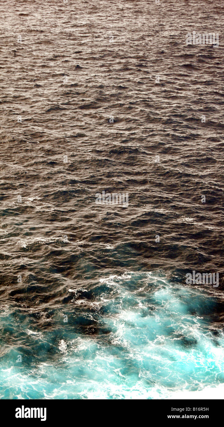 Sputtering hi-res stock photography and images - Alamy