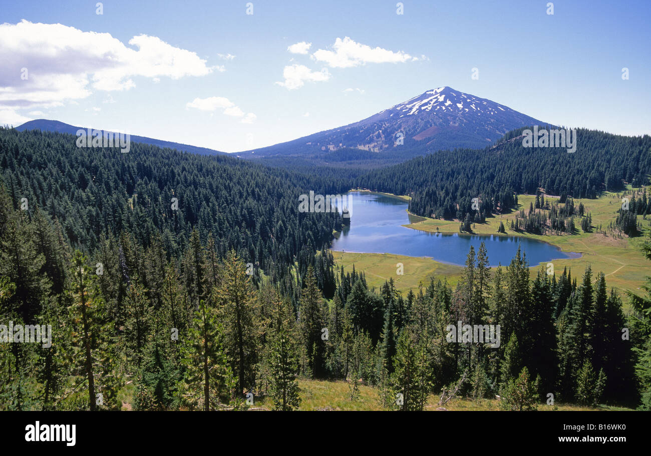 A view of Todd Lake and Mount Bachelor along the Cascade lakes Highway ...