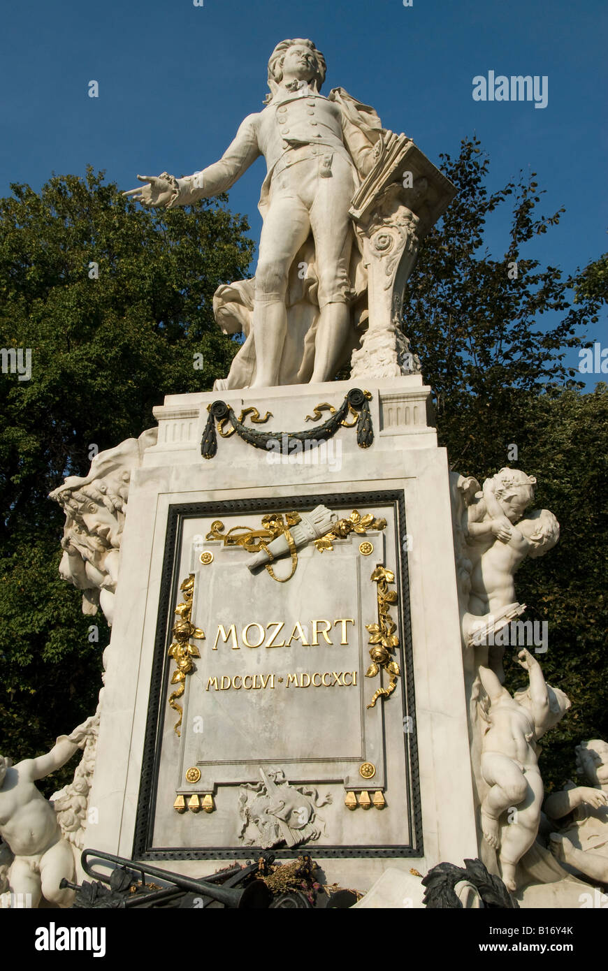 Vienna the Mozart Monument Stock Photo - Alamy