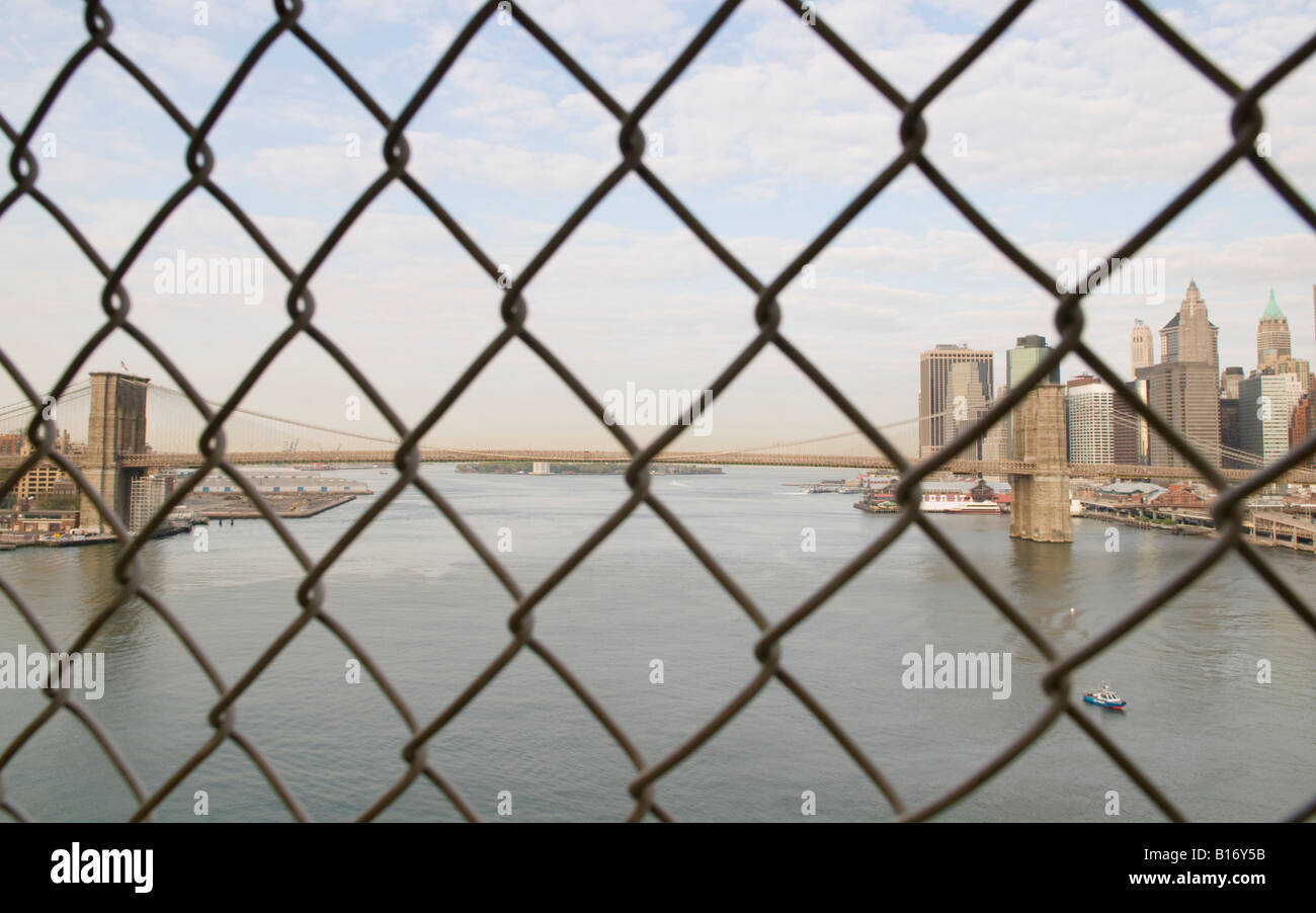 Caisson brooklyn bridge hi-res stock photography and images - Alamy