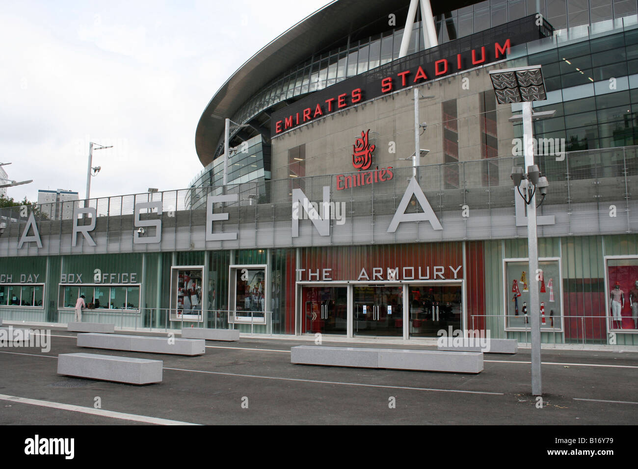 Club Shop, The new Arsenal FC Stadium Emirates Sir Robert McAlpine ...
