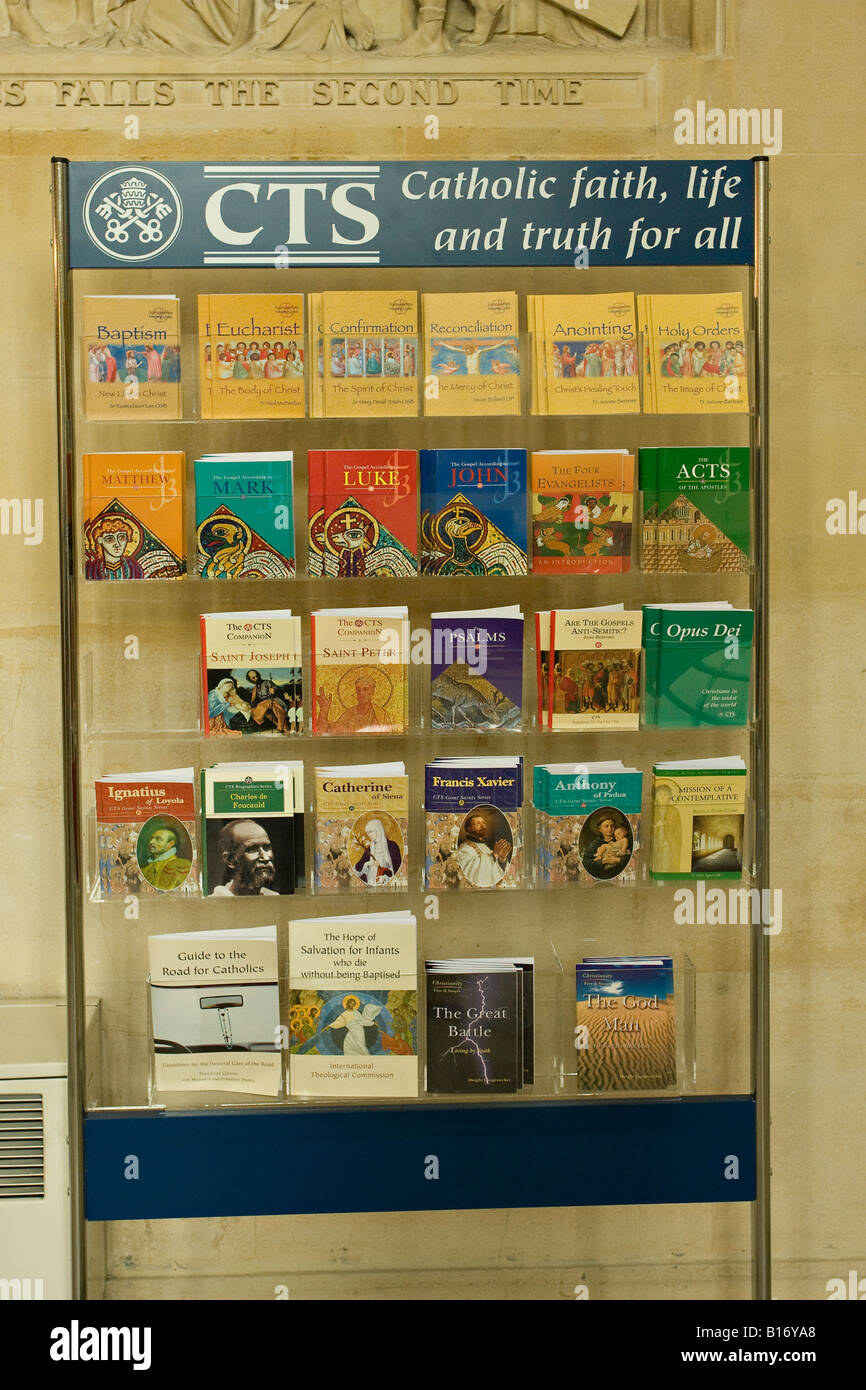 Roman Catholic literature in English church Stock Photo - Alamy