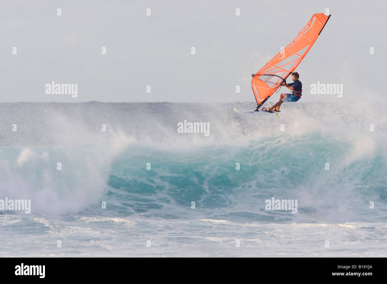 Scary landing hi-res stock photography and images - Alamy