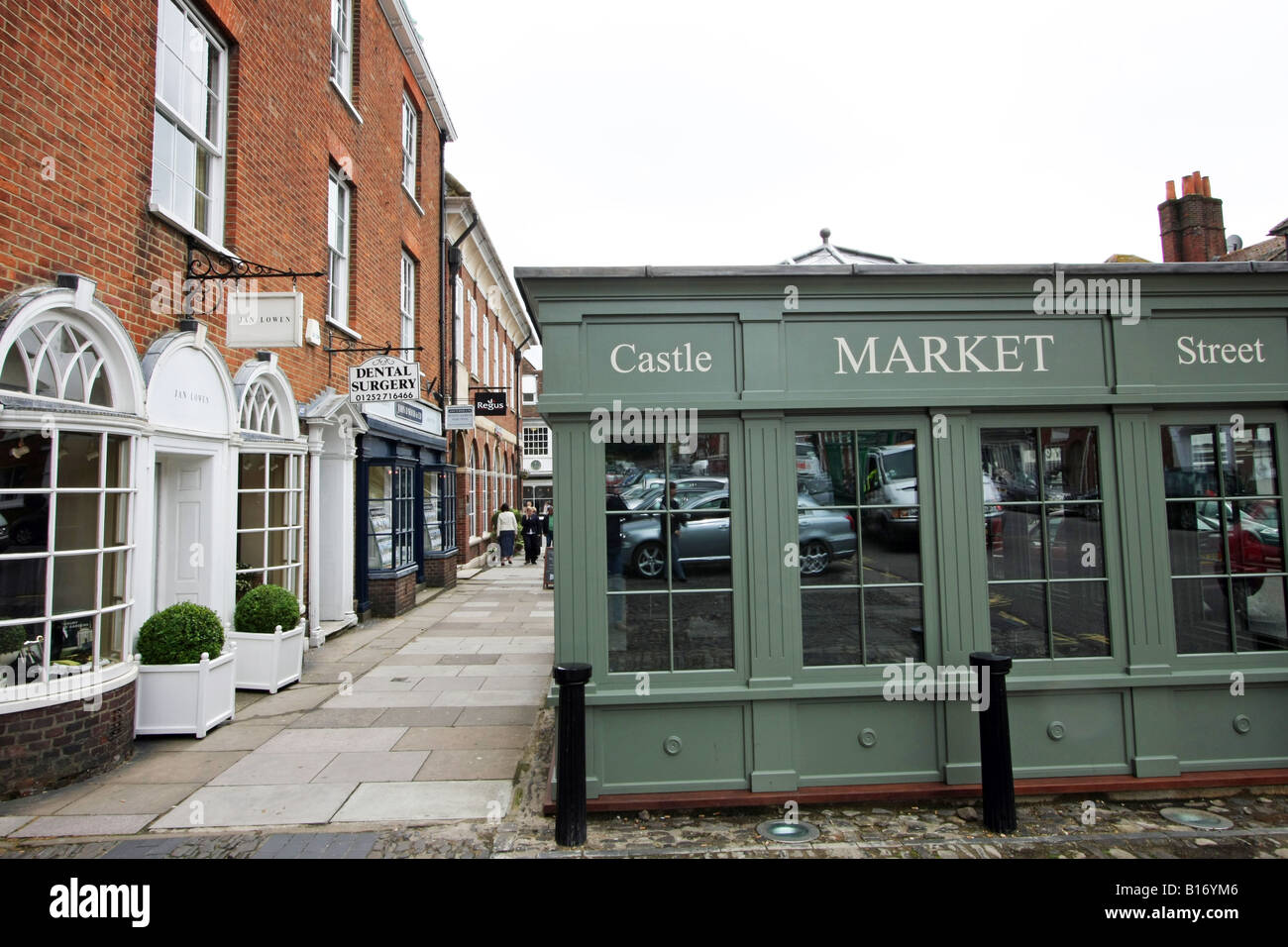 Shops in Farnham Surrey Stock Photo - Alamy