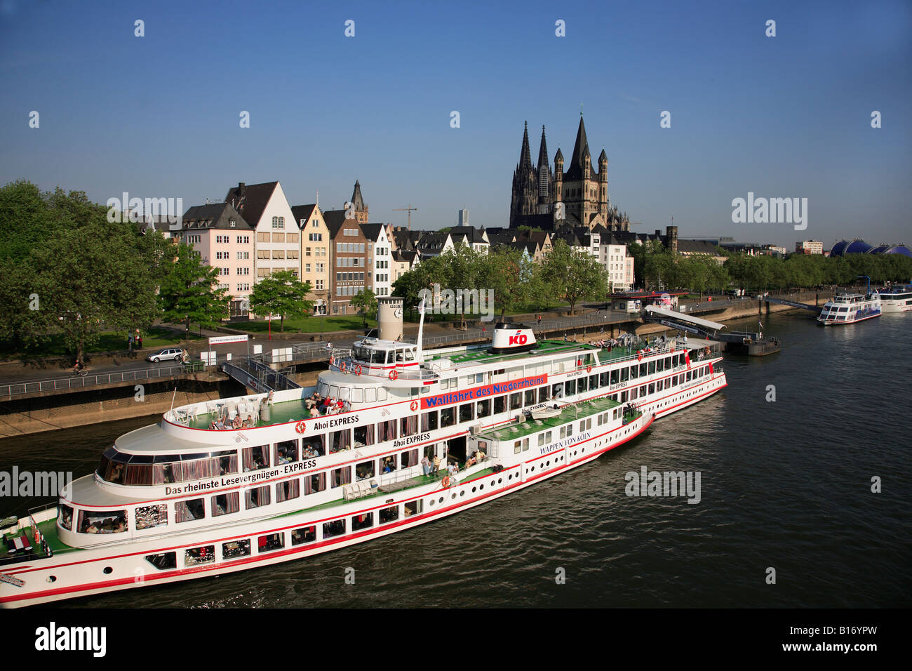 Skyline of cologne, germany, on the river rhine hi-res stock ...
