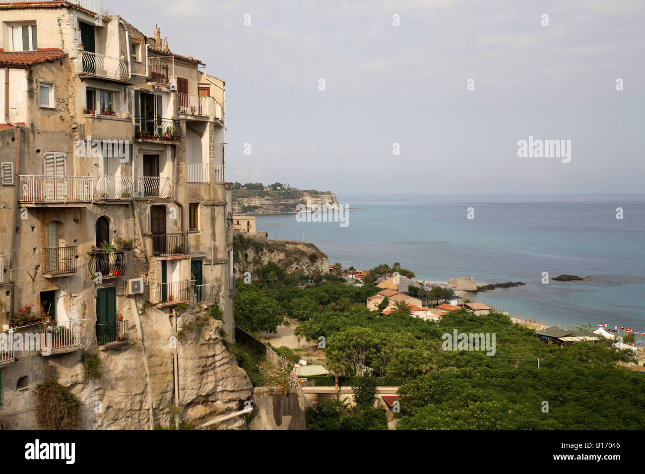 Tropea beach resort hi-res stock photography and images - Alamy