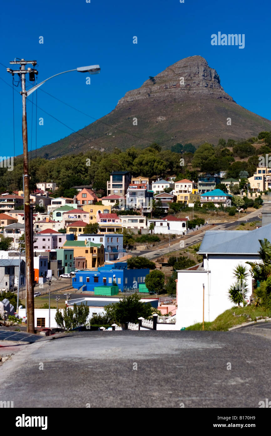 Bo-Kaap district street and Lion's Head Stock Photo - Alamy