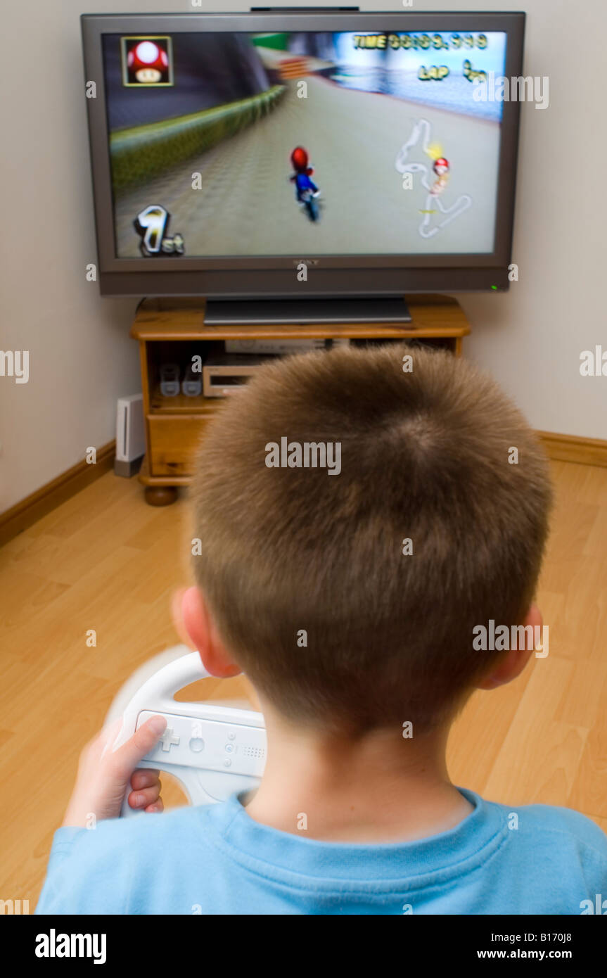 Mariokart game hi-res stock photography and images - Alamy