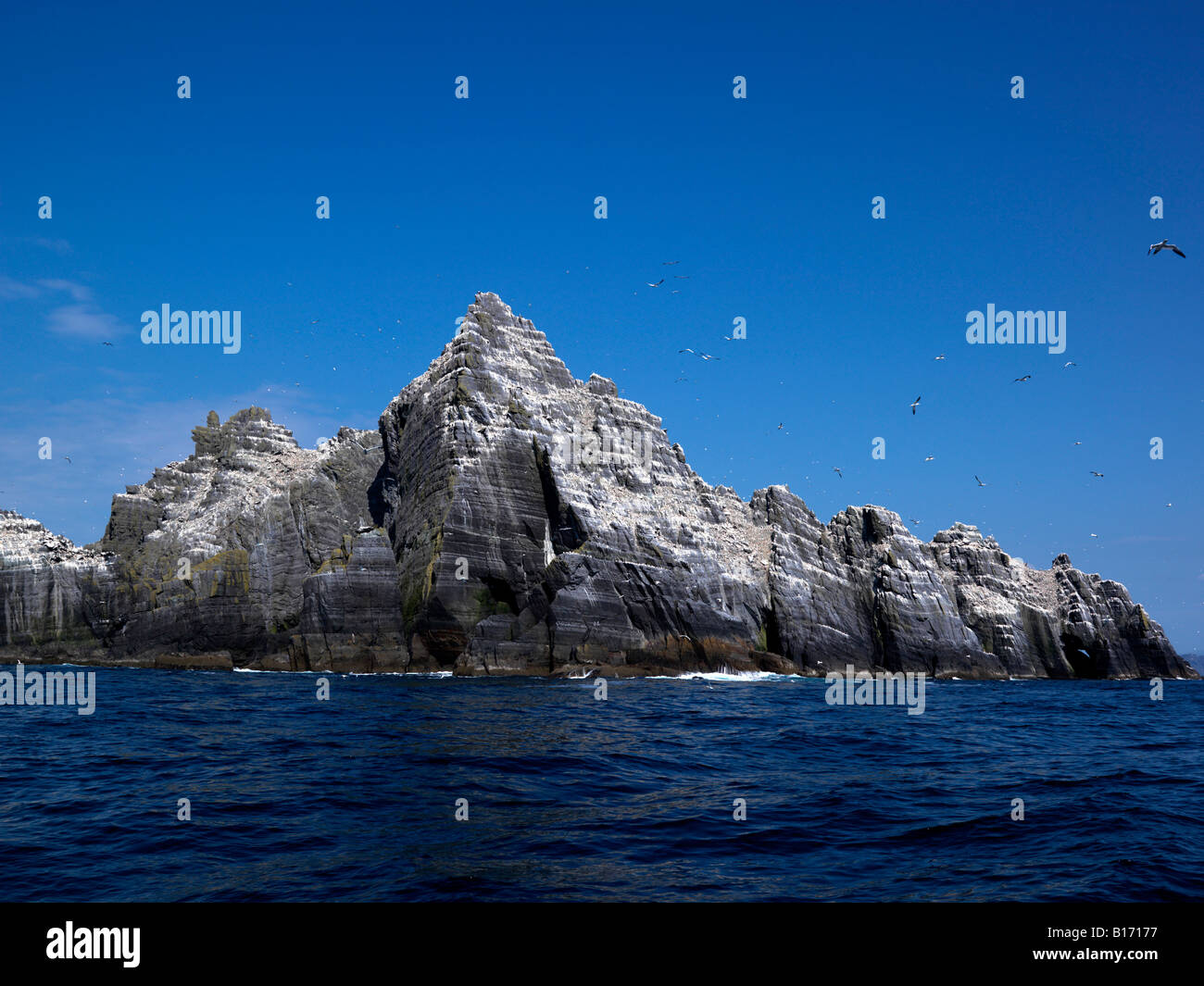 Skellig hi-res stock photography and images - Alamy