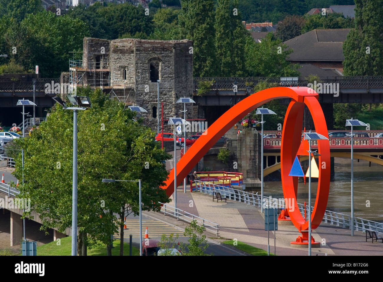 Steel Wave Sculpture Newport Stock Photo - Alamy