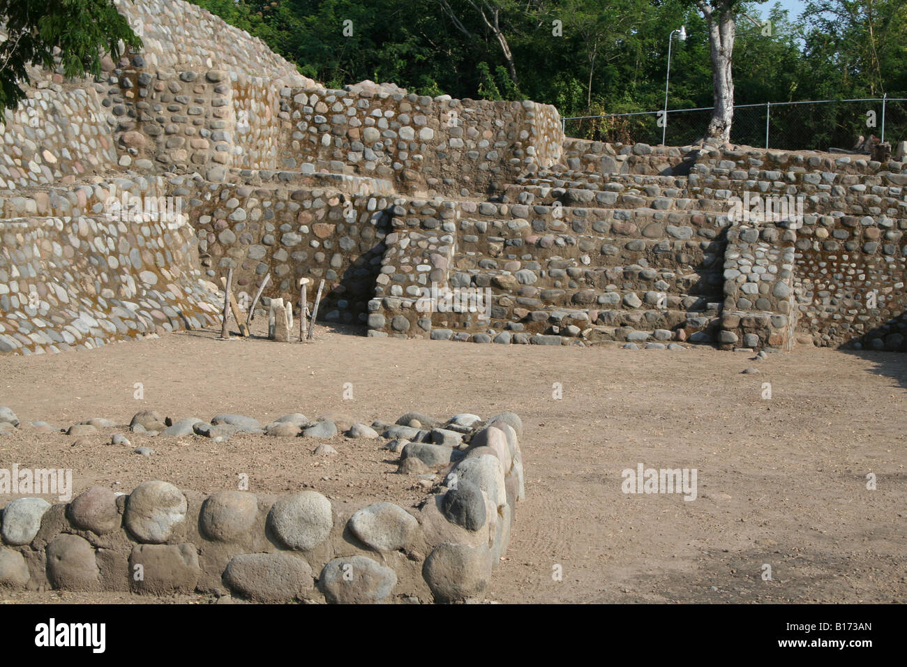 Colima mexico pyramid hi-res stock photography and images - Alamy