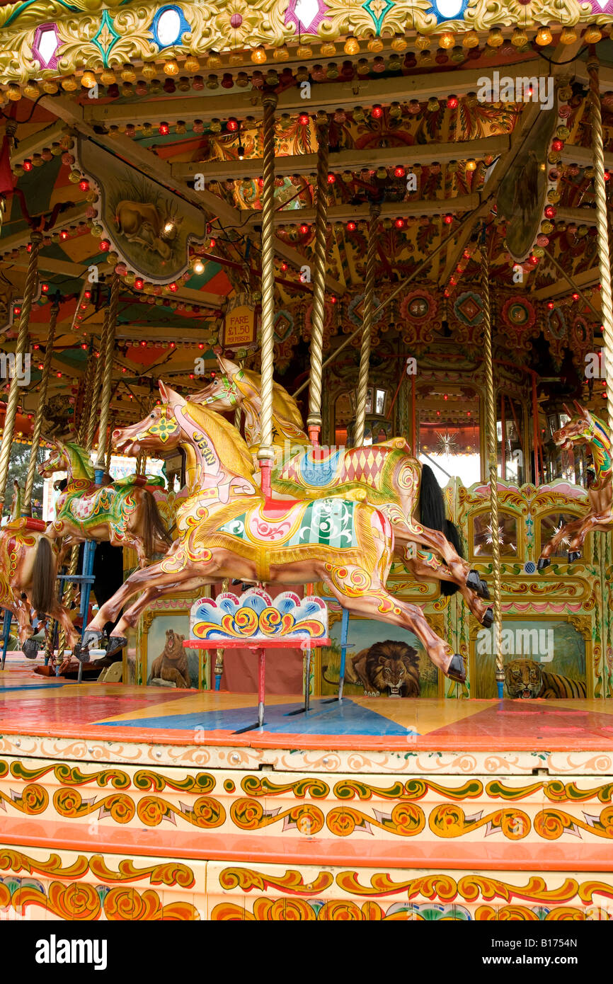 Merry go round horses hi-res stock photography and images - Alamy