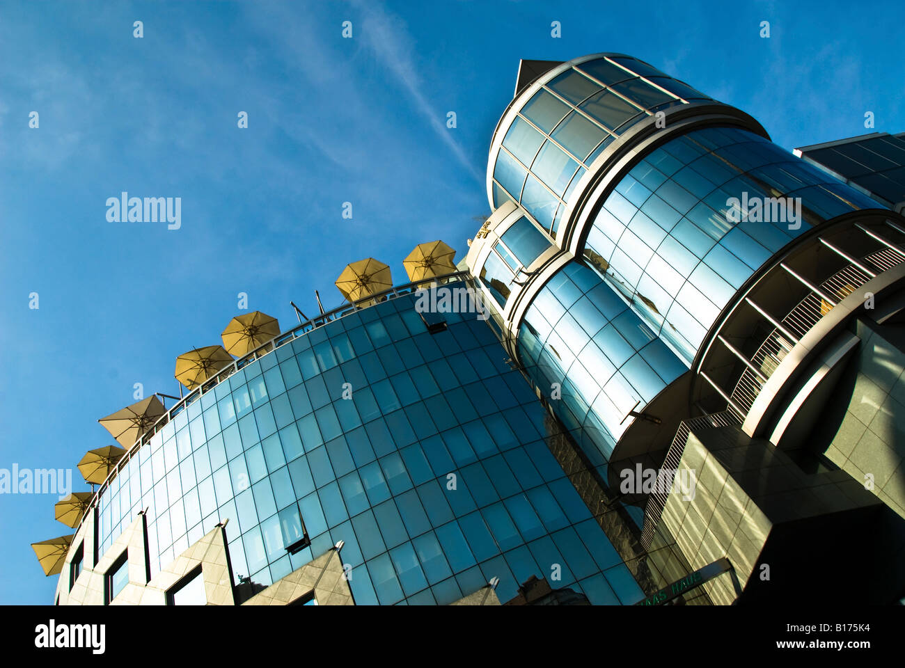 Haas House Vienna Austria Stock Photo - Alamy