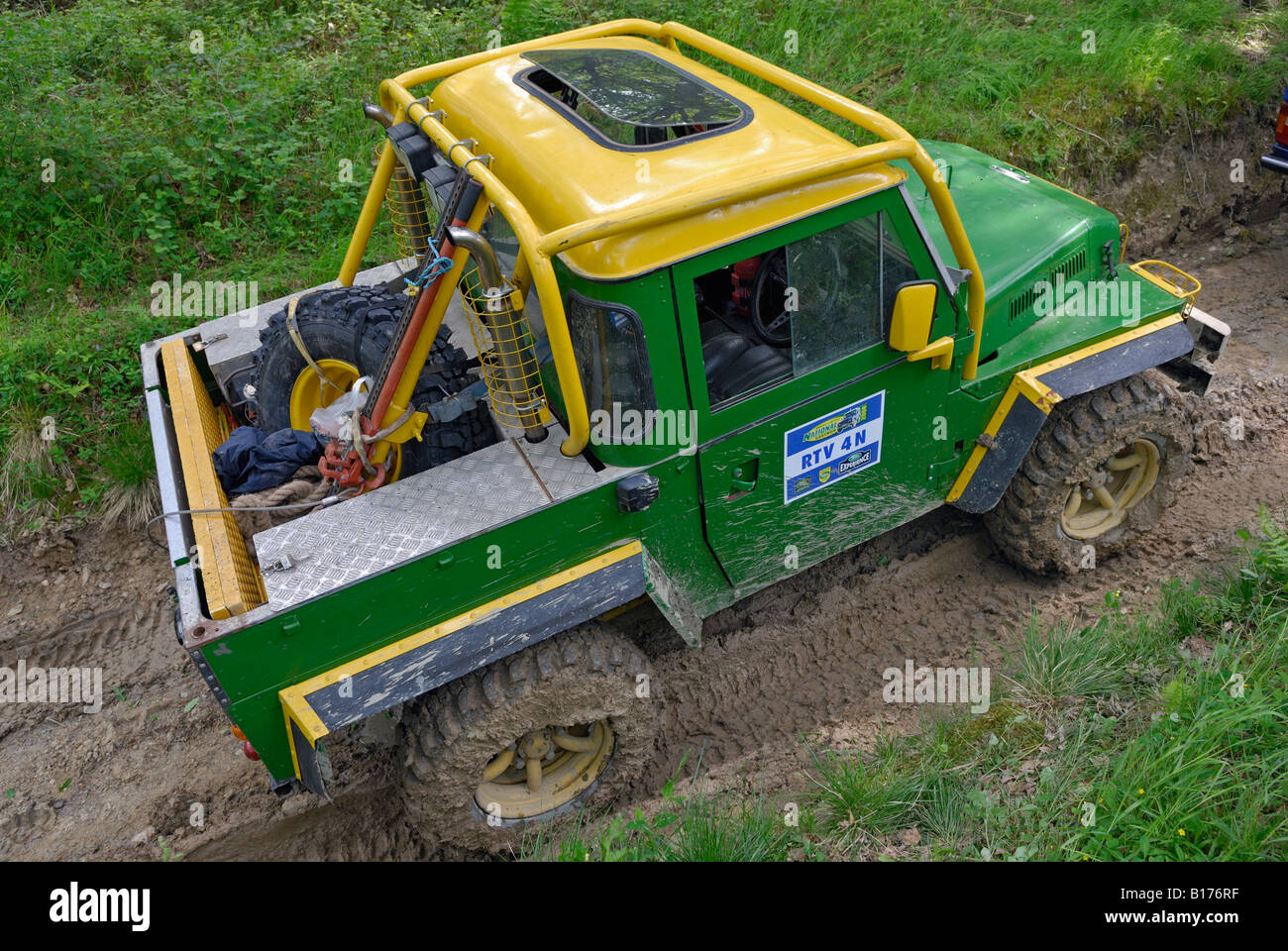 Strongly modified Land Rover 88 Lightweight competing in the ALRC ...