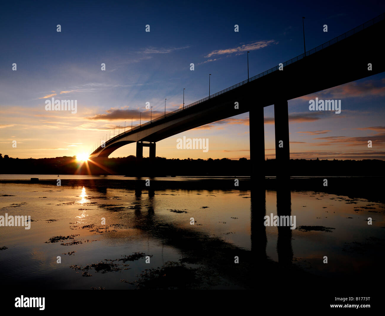 Foyle Bridge, Londonderry, Derry, Northern Ireland Stock Photo - Alamy