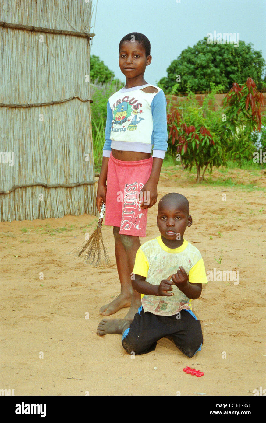 Mozambique maputo woman market hi-res stock photography and images - Alamy