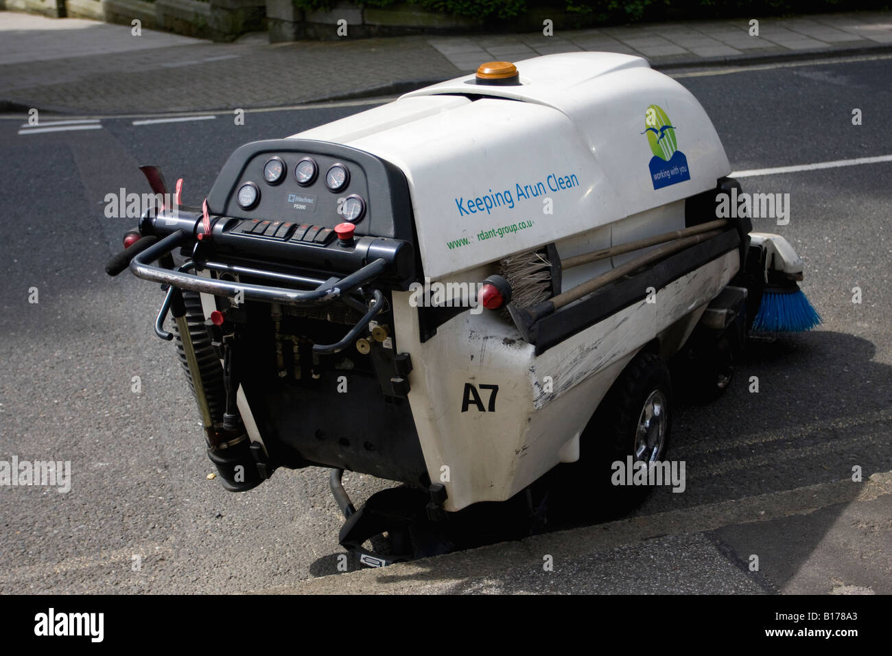 Automatic Street Sweeper High Resolution Stock Photography and Images ...
