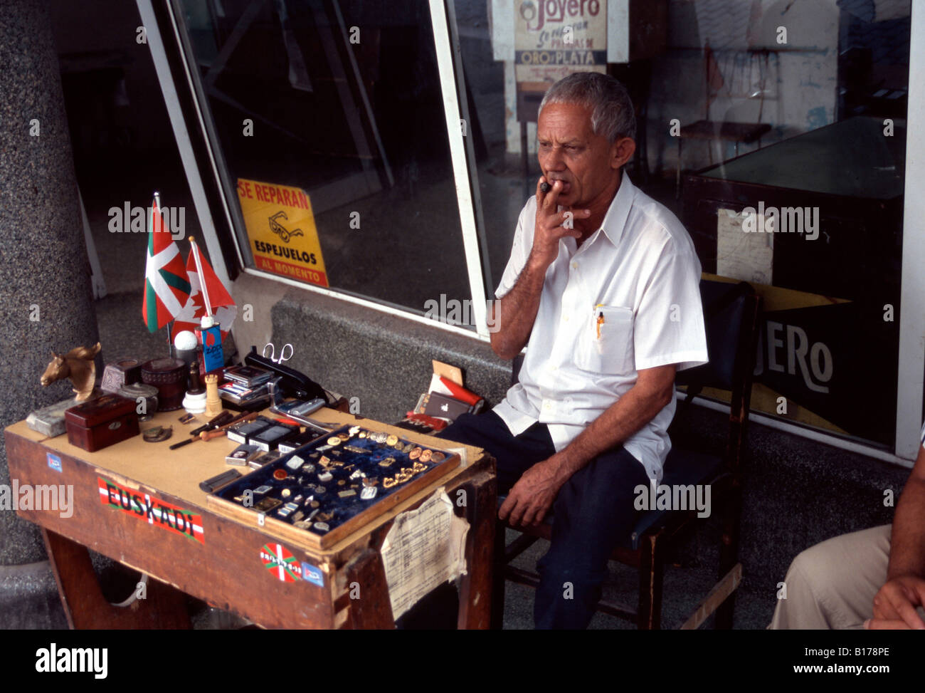 Man selling stuff in Havana Cuba Stock Photo - Alamy