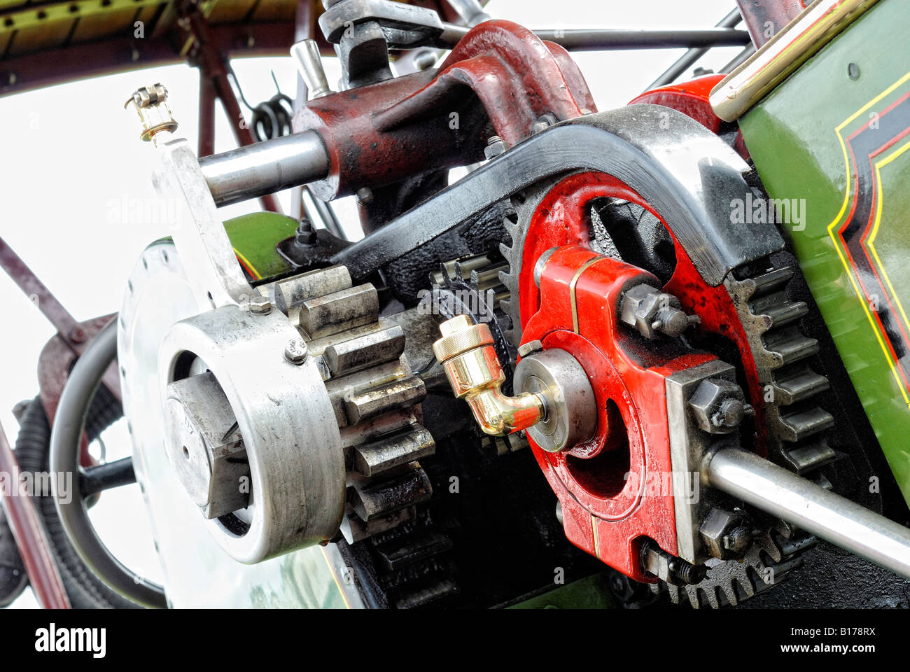 Details of the drive gears of a traditional steam traction engine ...