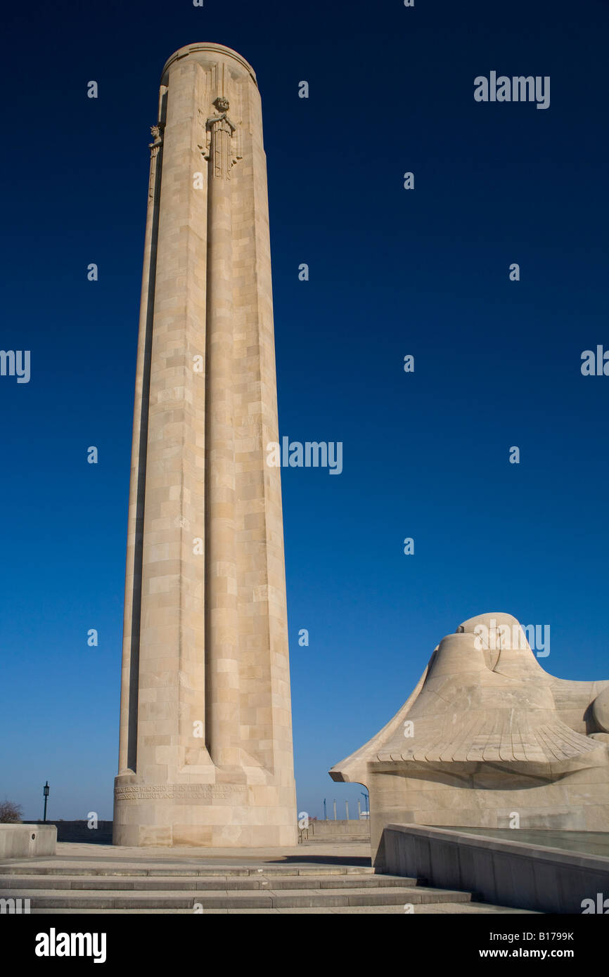National wwi museum at liberty memorial hi-res stock photography and ...