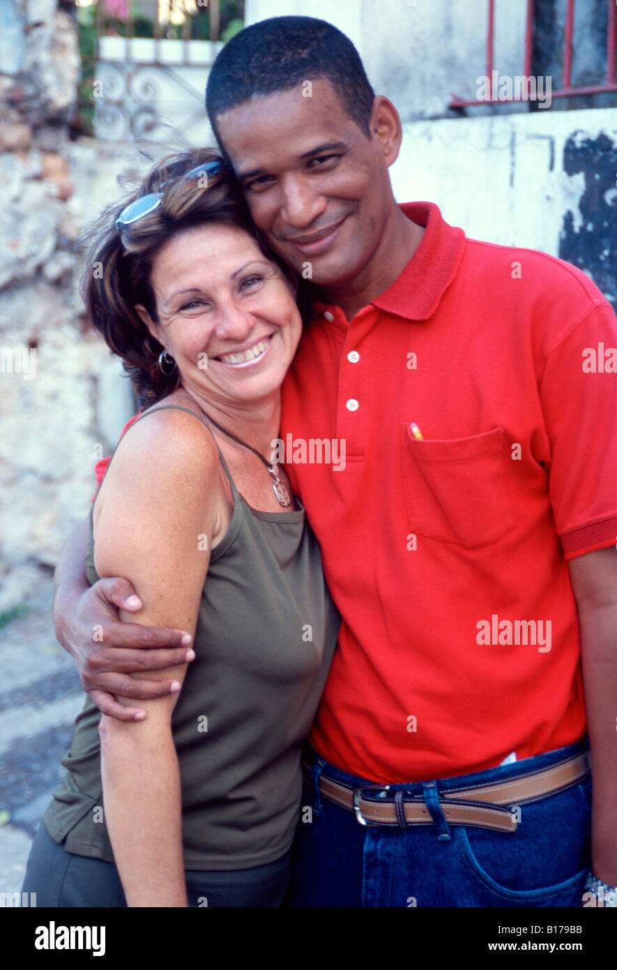 Cuban couple Havana Cuba Stock Photo - Alamy