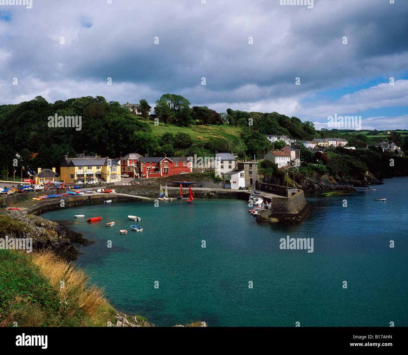 Glandore village hi-res stock photography and images - Alamy