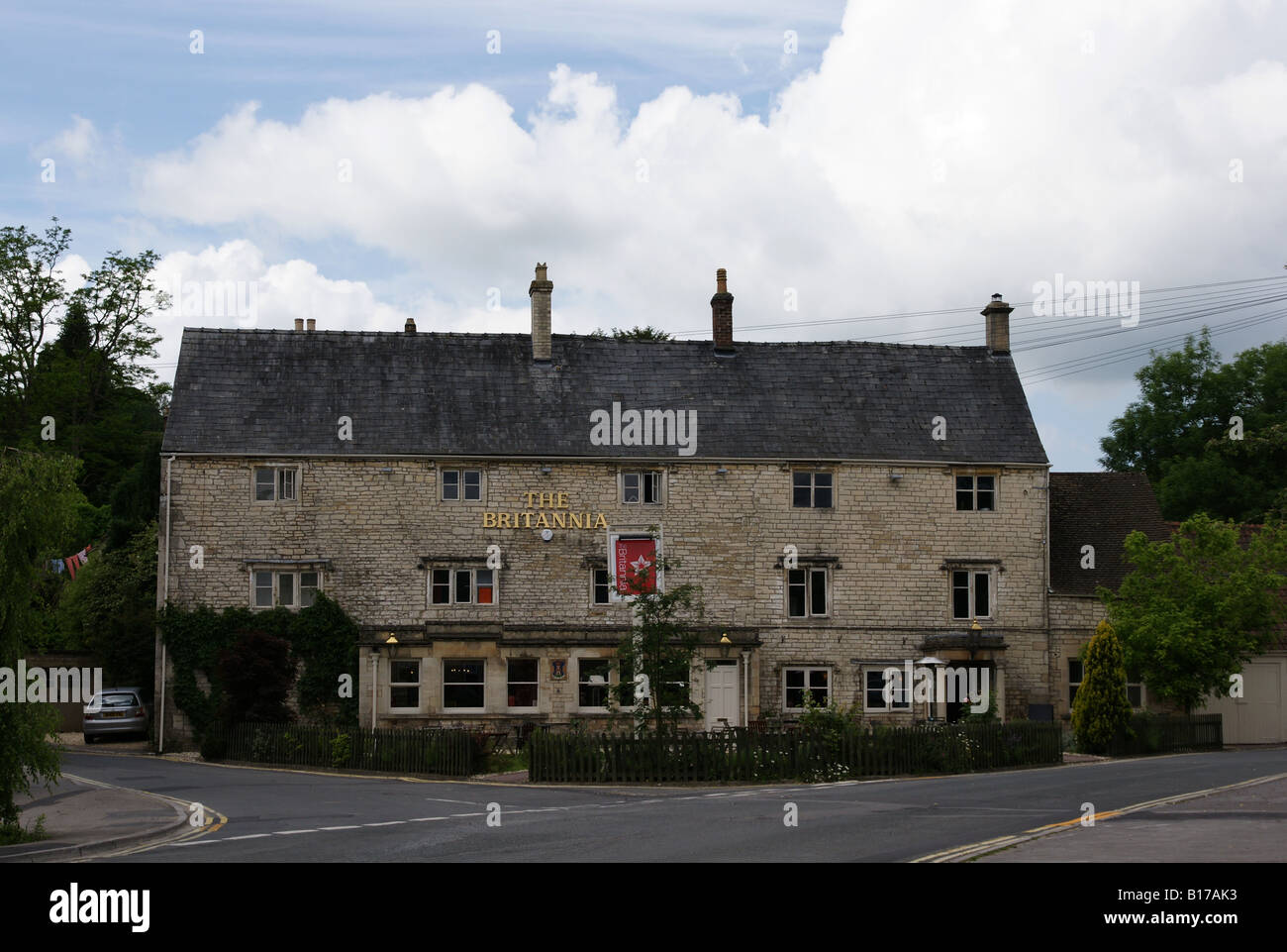 Nailsworth Gloucestershire England Britannia Inn Stock Photo - Alamy
