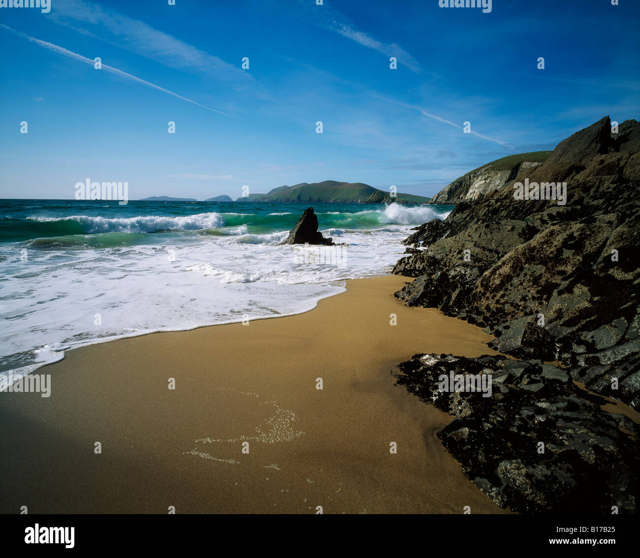 Coumeenole Beach, Slea Head, Dingle Peninsula, Blasket Islands, County ...
